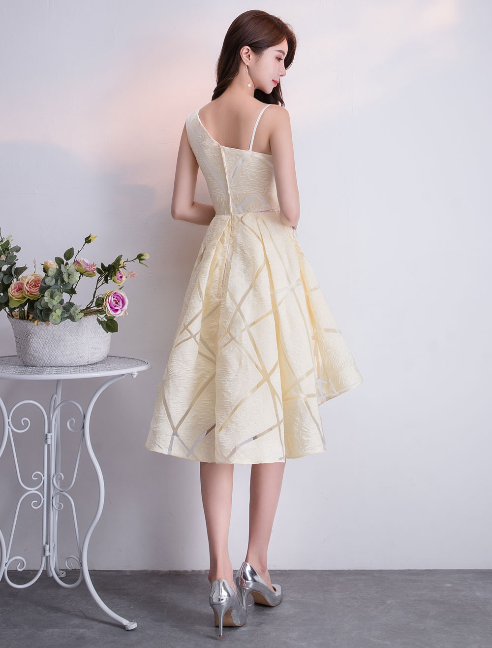 Cocktail Dresses Daffodil Lace Short Sleeveless Asymmetrical Short ...