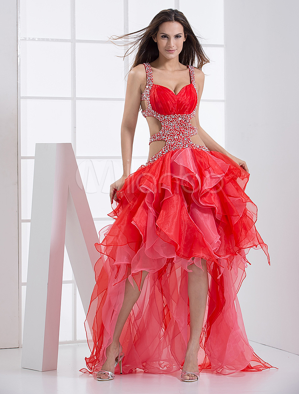Robe de bal A-ligne rouge en tulle asymétrique - Milanoo.com