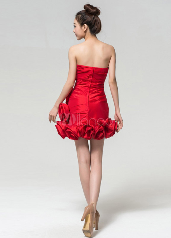 Red A Line Ruched Sweetheart Neck Satin Modern Cocktail Dress